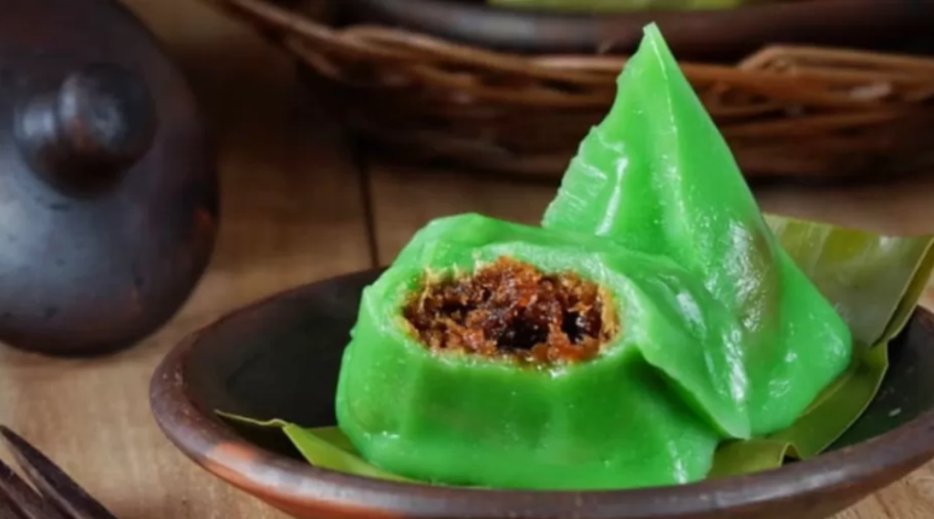 Jajanan Pasar Khas Yogyakarta yang Wajib Dicoba - Kuliner Kota Bandung